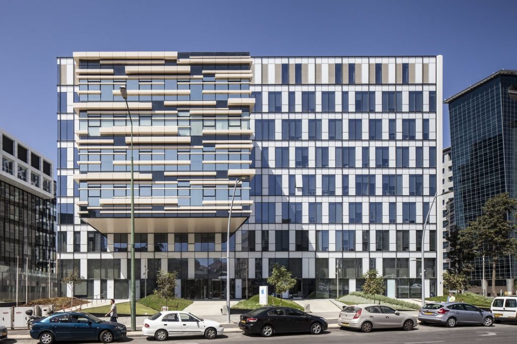 Apple R&D Center – YASHAR